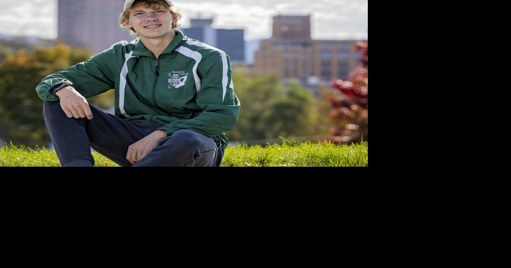 Roanoke Catholic senior Danny Connelly succeeding in the long run