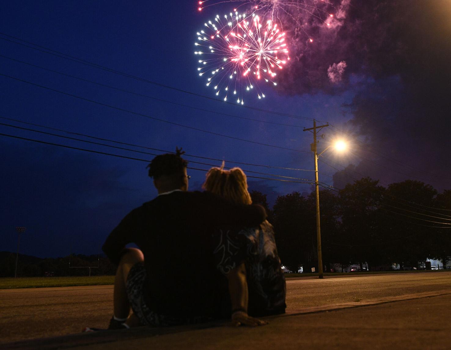 Fourth fireworks start on third in Roanoke, Radford, Bedford