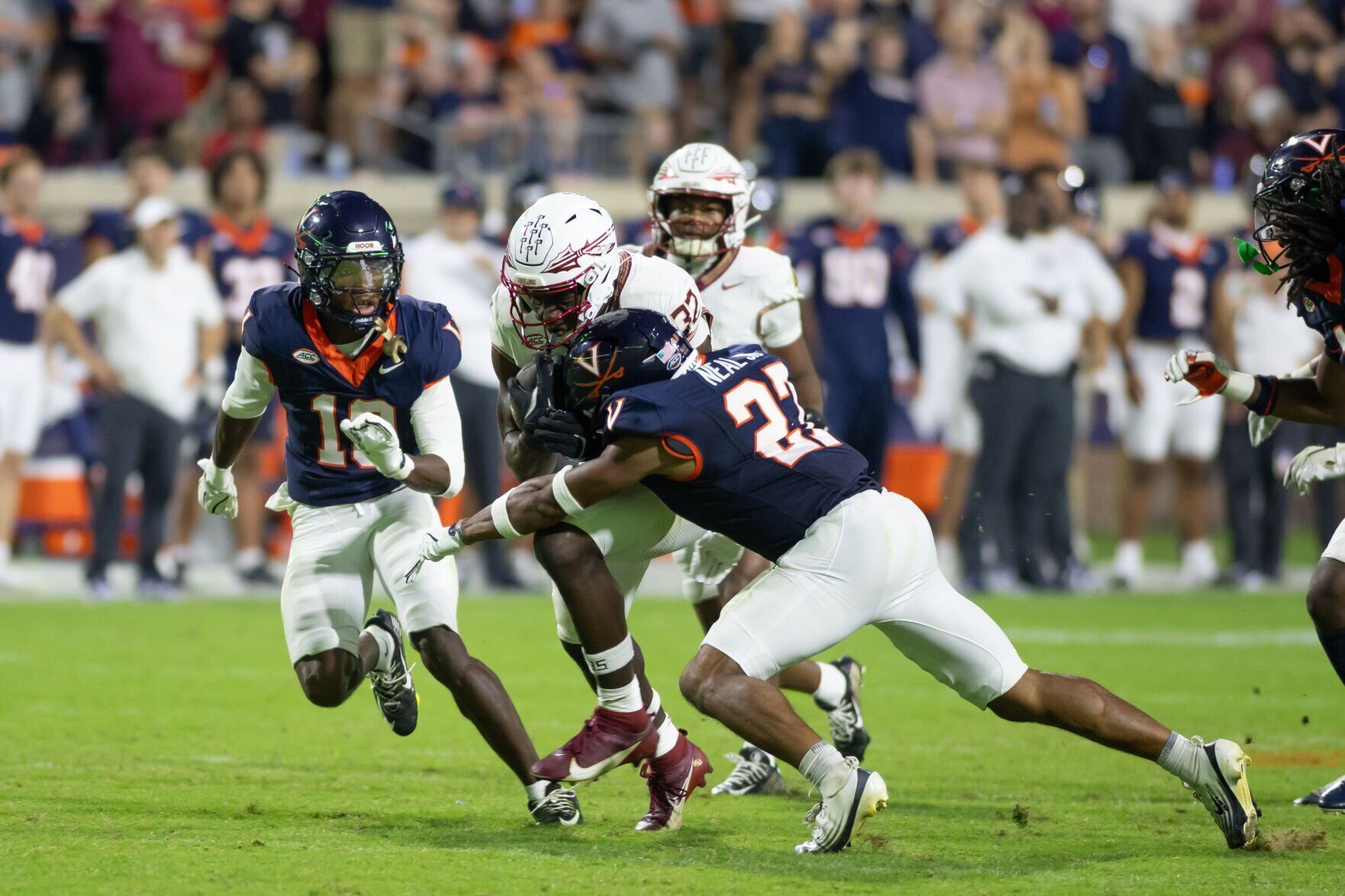 Neal's strong '25 with UVa football, leaves impact on Minter