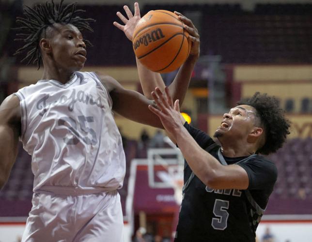 Cave Spring boys fall to Tunstall in 3D semifinals