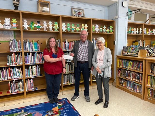 Gift honors former Beeks library aide