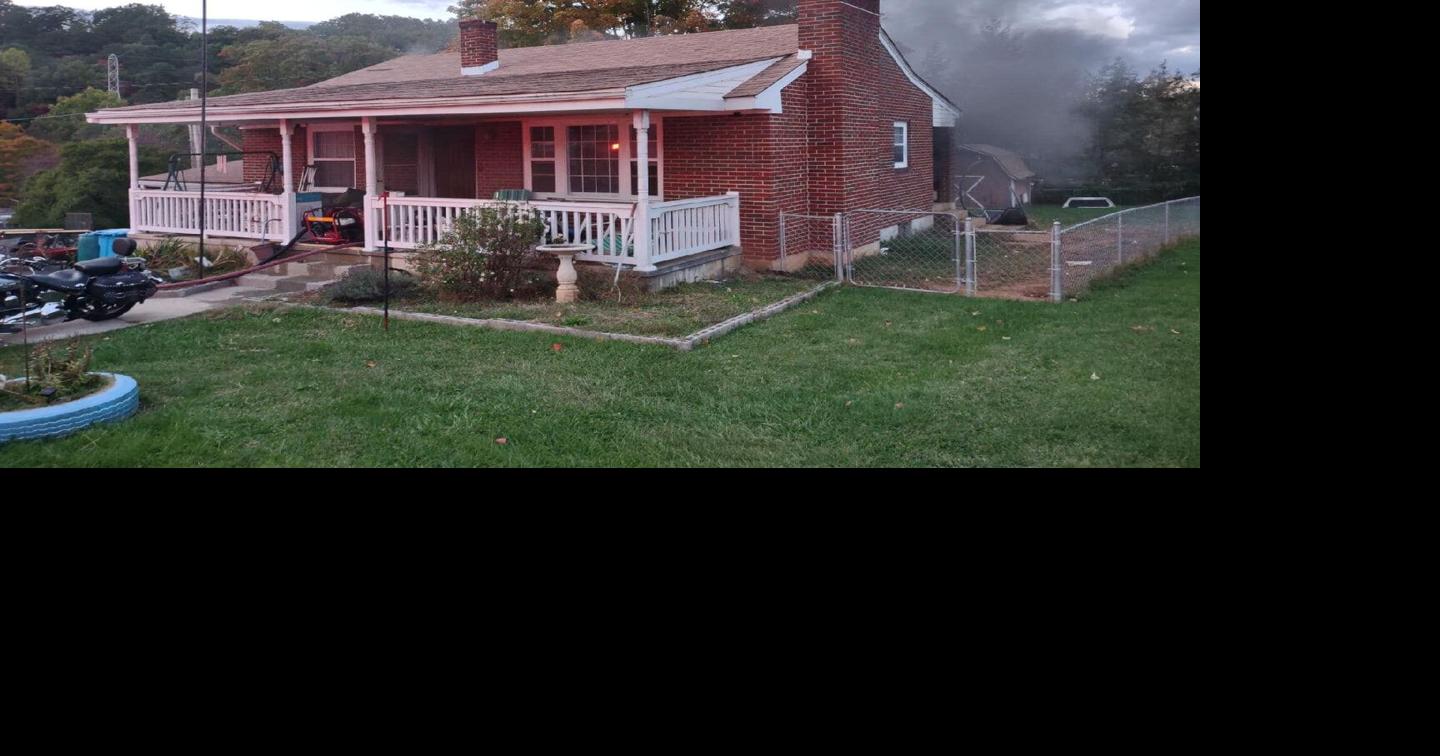 Southeast Roanoke home damaged by fire