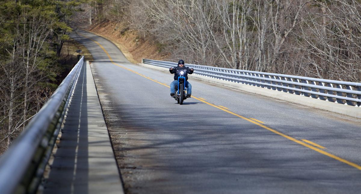 Blue Ridge Parkway repairs to close bridge over Roanoke River for next year
