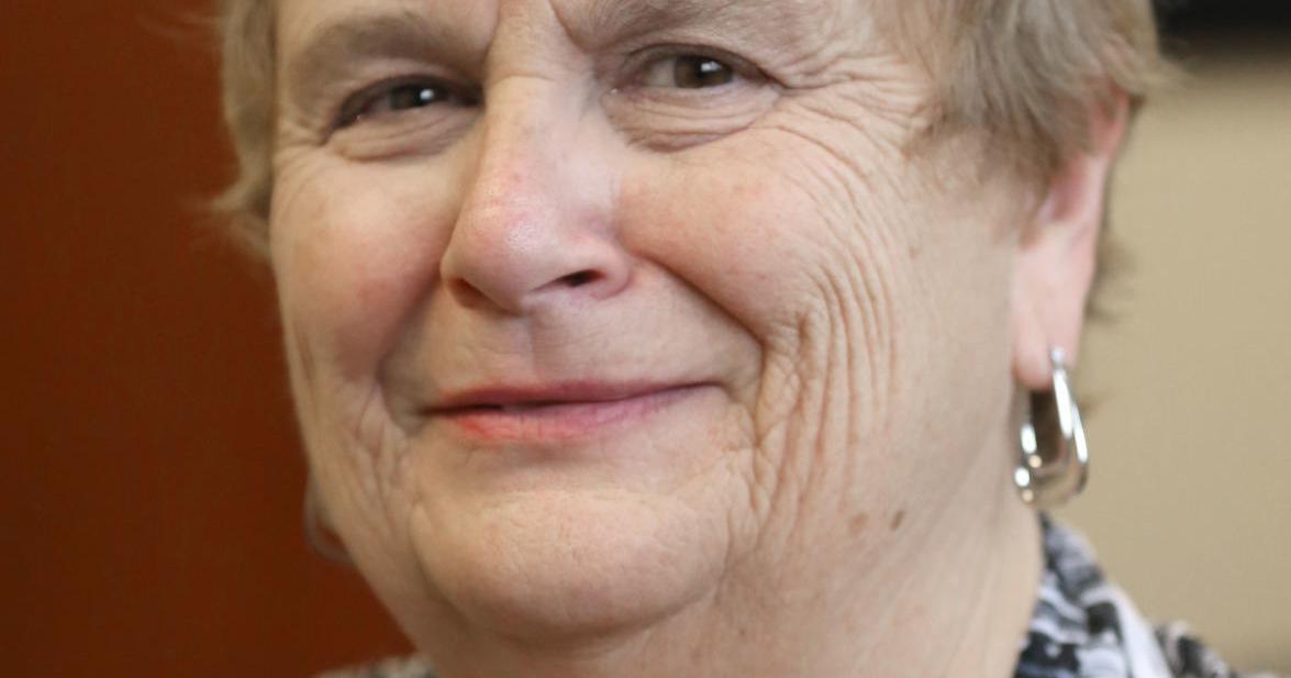 Montgomery County Commissioner of the Revenue Helen Royal to retire
