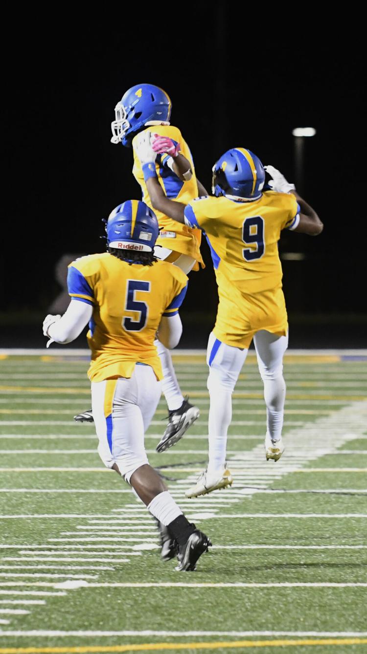 Fleming football wins Region 5D championship, heads to state semifinal