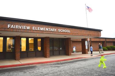 Fairview Elementary students ready for first day of school | Local News ...