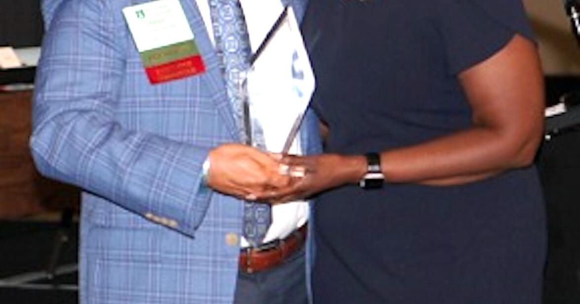 Judge Cheveda McCamy Receives State Bar of Georgia Leadership Award ...