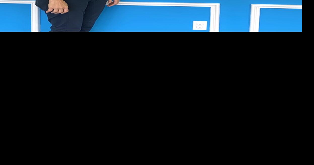 Hounds Town franchise opens in Conyers | News | rockdalenewtoncitizen.com