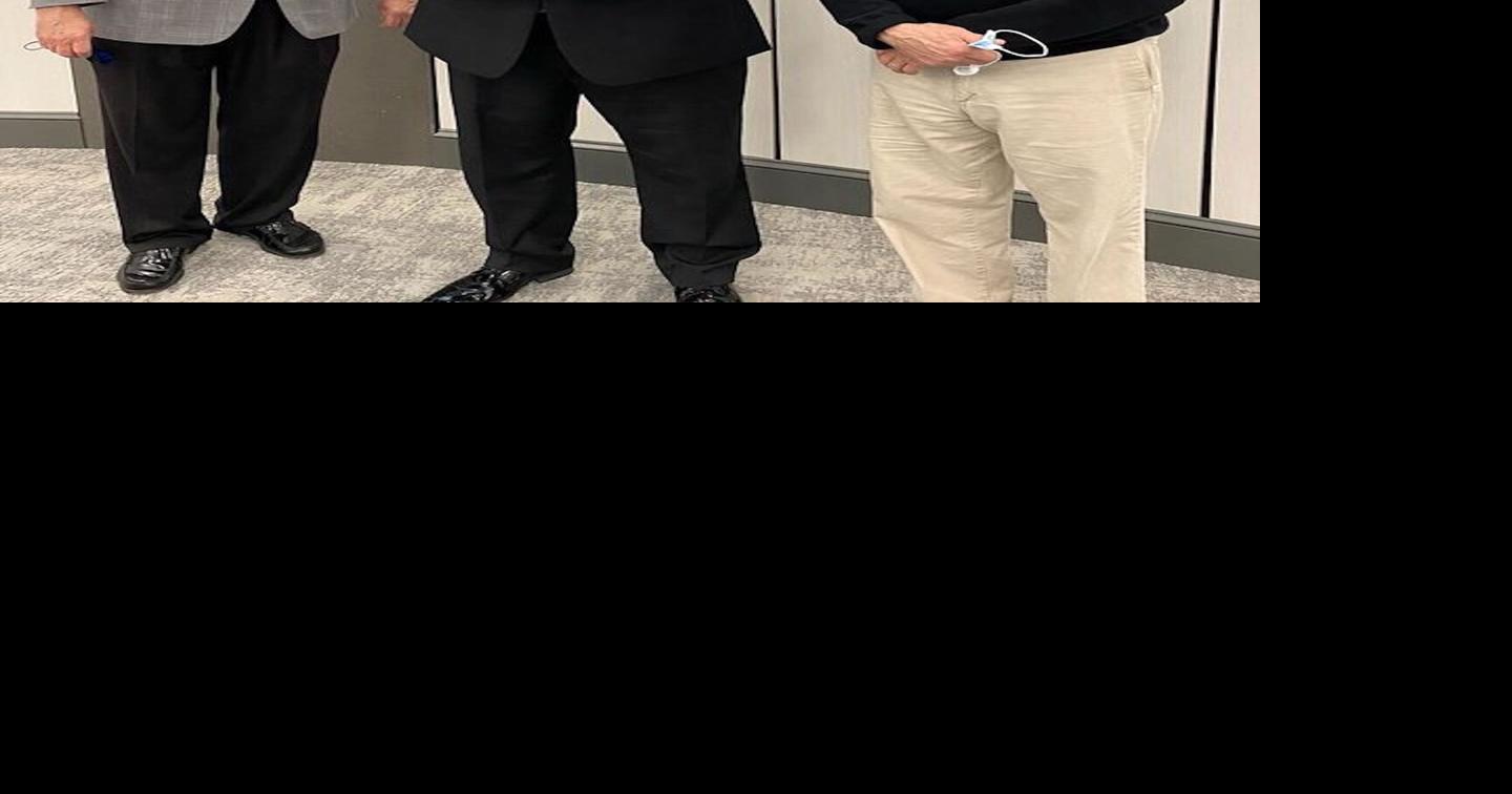 Lt. Jay Archer is employee of the year for Conyers | News ...