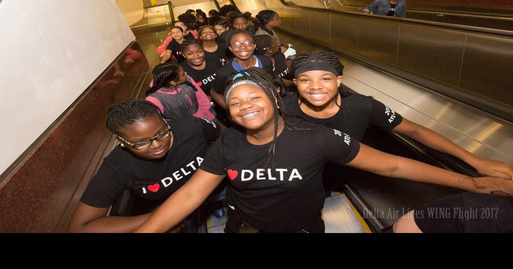 Conyers Middle students fly in Pensacola | School ...