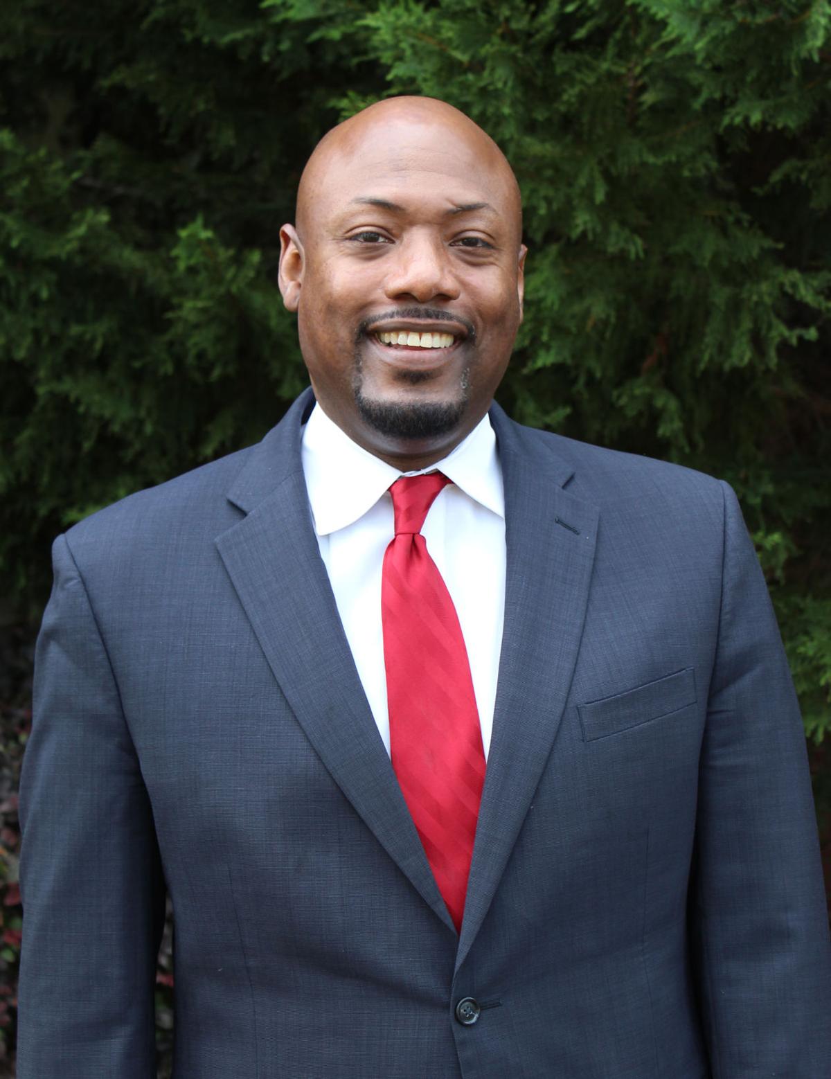 Dr. Terry O. Oatts hired as new Rockdale schools superintendent ...