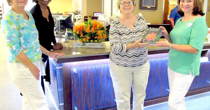 Garden Club donates book to Nancy Guinn Library | Scrapbook ...