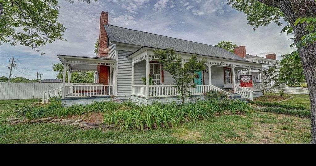 ON THE MARKET: Work, play and live in this historic, downtown Conyers ...