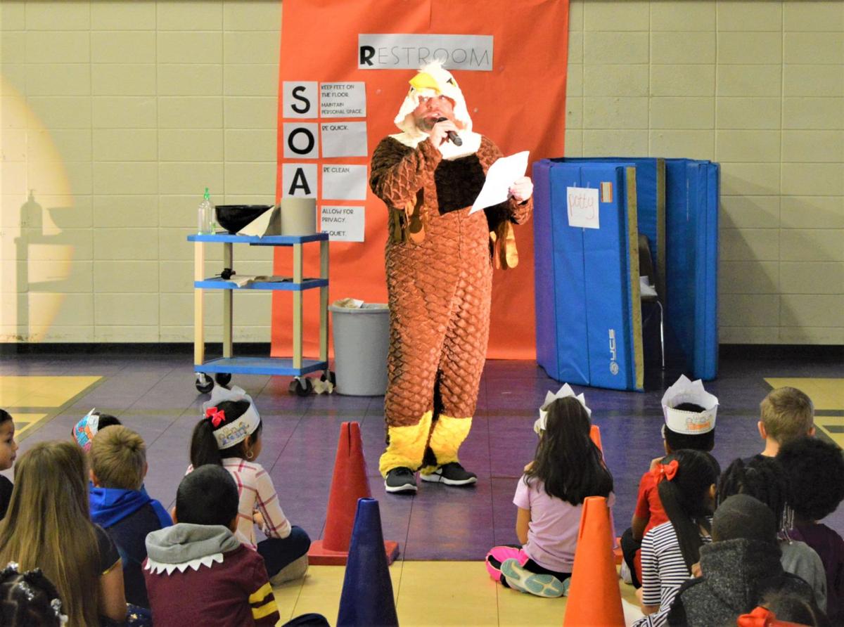 Fairview Elementary super teachers welcome students back to school ...