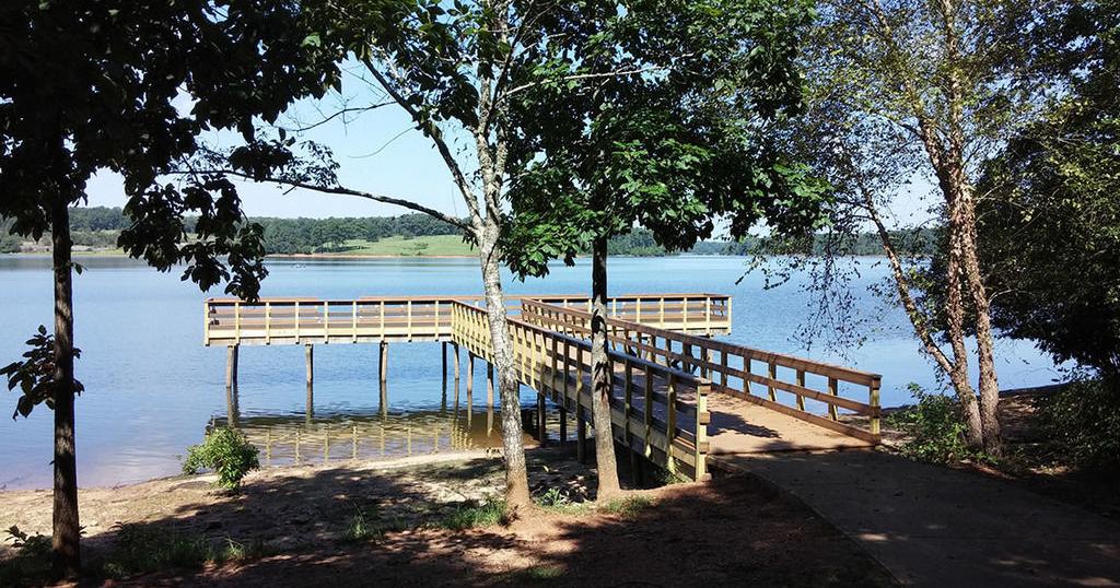 Lake Varner Park offers renovated pier, new playground equipment ...
