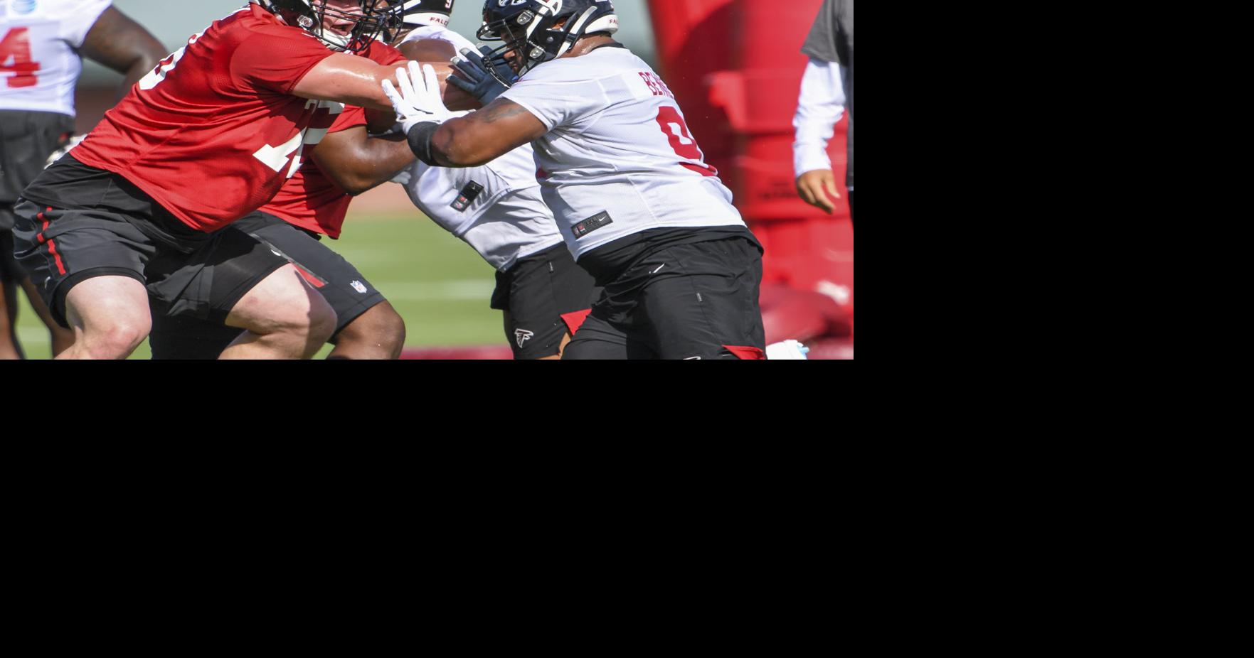 Falcons' Bennett breaks ankle on first day of camp | Sports ...