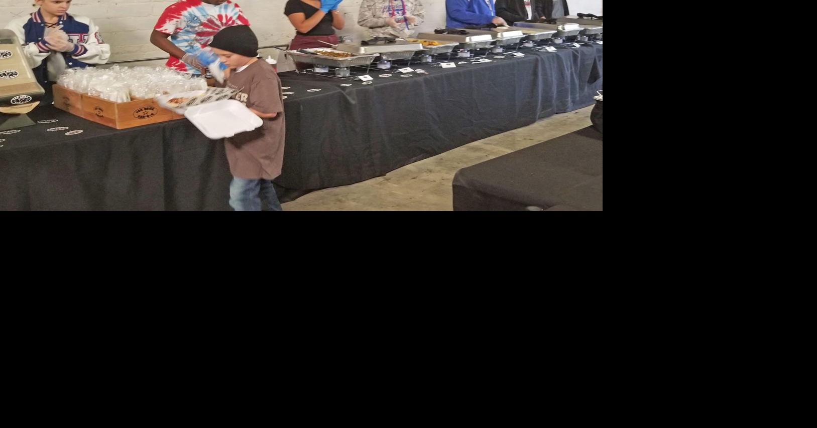 Heritage Wrestling gives Thanksgiving to Atlanta’s homeless | School ...