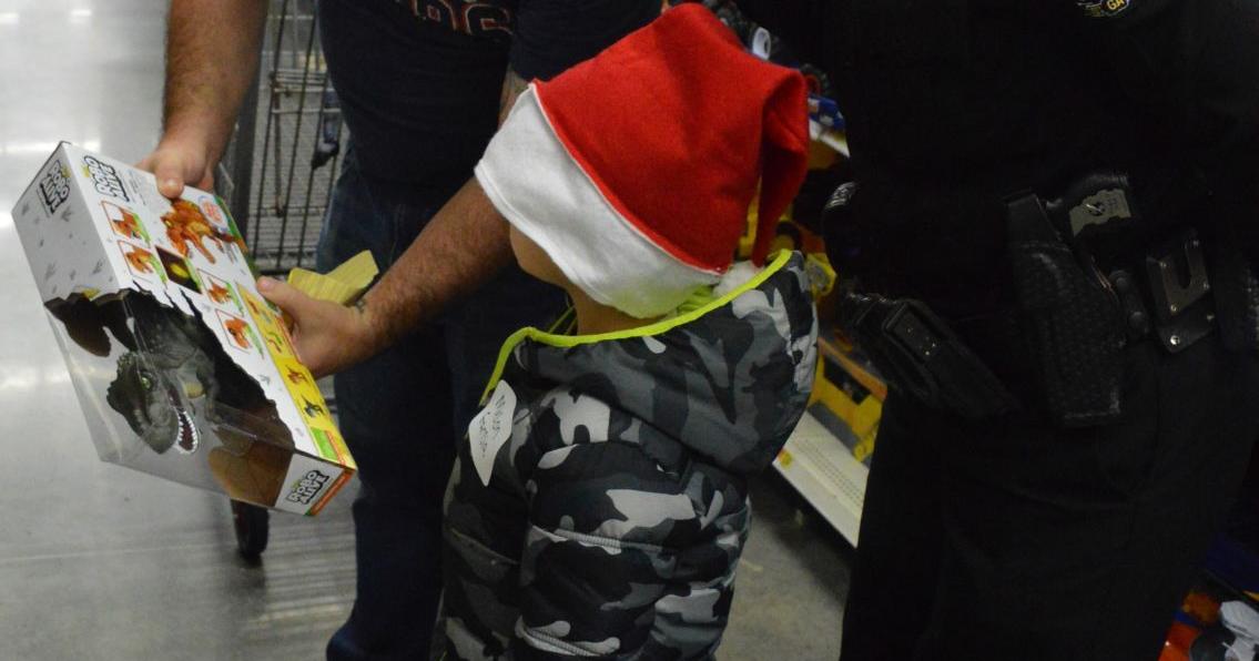 Conyers PD continuing tradition of Shop With a Cop | Features ...