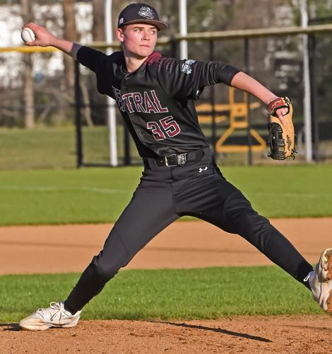 BASEBALL ROUNDUP: Pitching, 14-hit attack sparks Central past RM | High ...