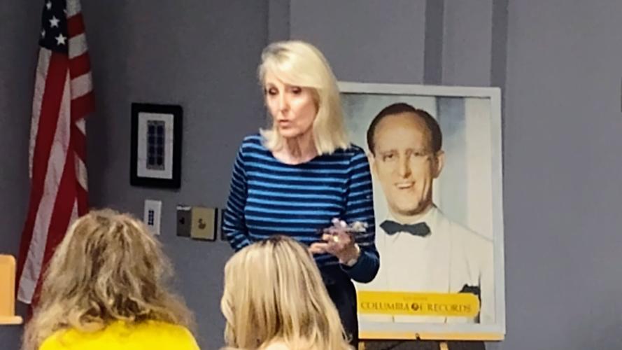 A resurgence for 'America's forgotten superstar' begins at home in a ...