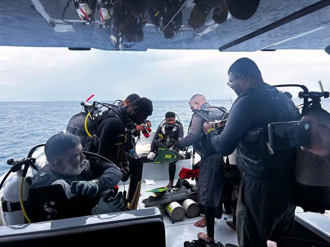 Italy's foreign minister says divers found bodies of 4 Italians in ...