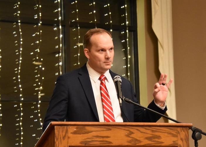 Candidates for office work to pick up Republican votes at meet-and ...