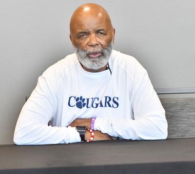 SWE's Mosley named EPC boys' basketball coach of the year | High ...