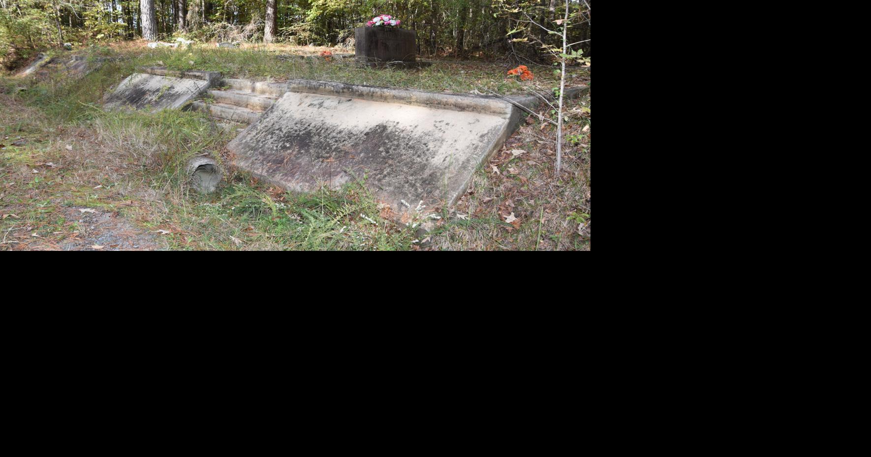 Council discusses rundown cemetery | Local News | rockymounttelegram.com