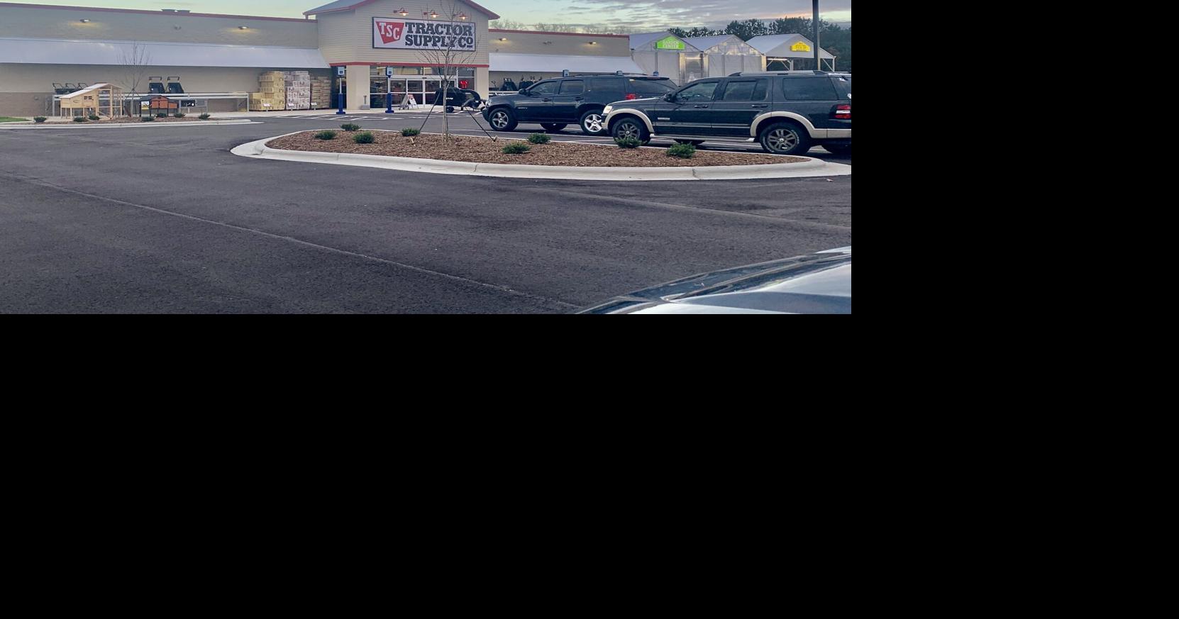 New Tractor Supply store opens in Tarboro | Business ...