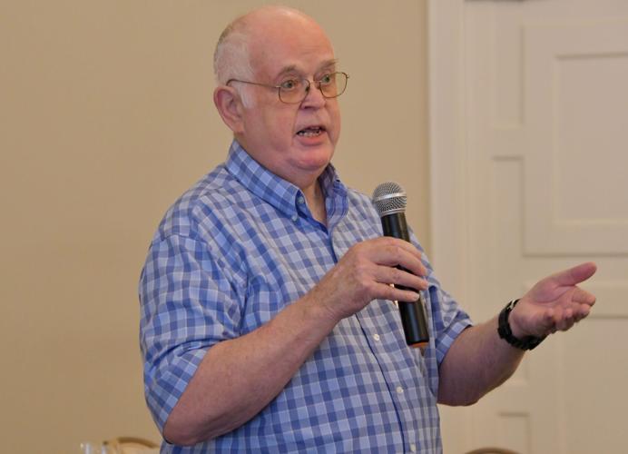 Mayor gives update on status of city manager | Local News ...