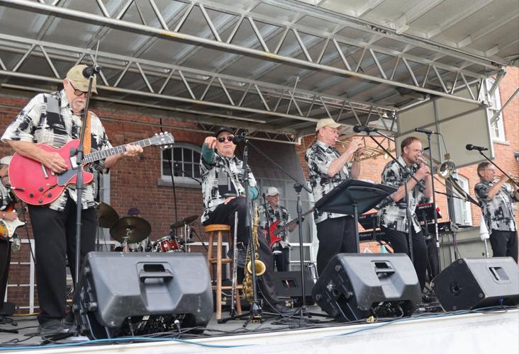 Downtown Live: Part Time Party Time Band | Multimedia ...