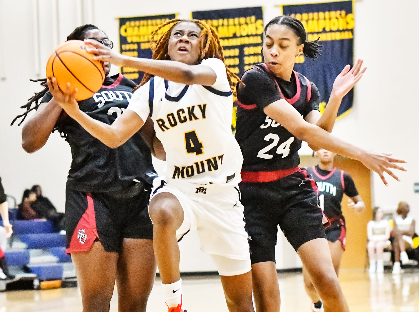 Lady Gryphons' defense sparks comeback over Falcons | High Schools ...