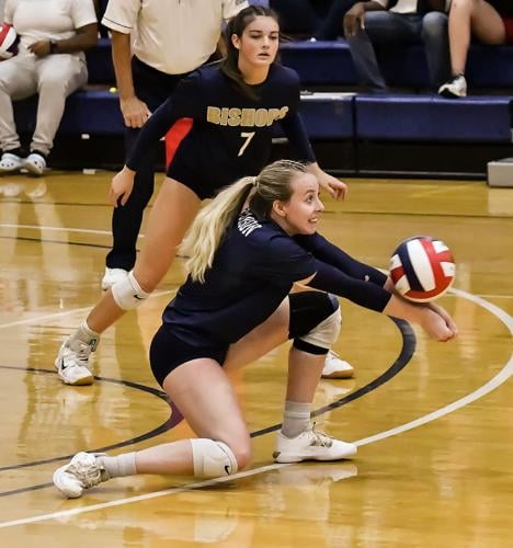 Meredith At N.C. Wesleyan Volleyball | Multimedia | rockymounttelegram.com