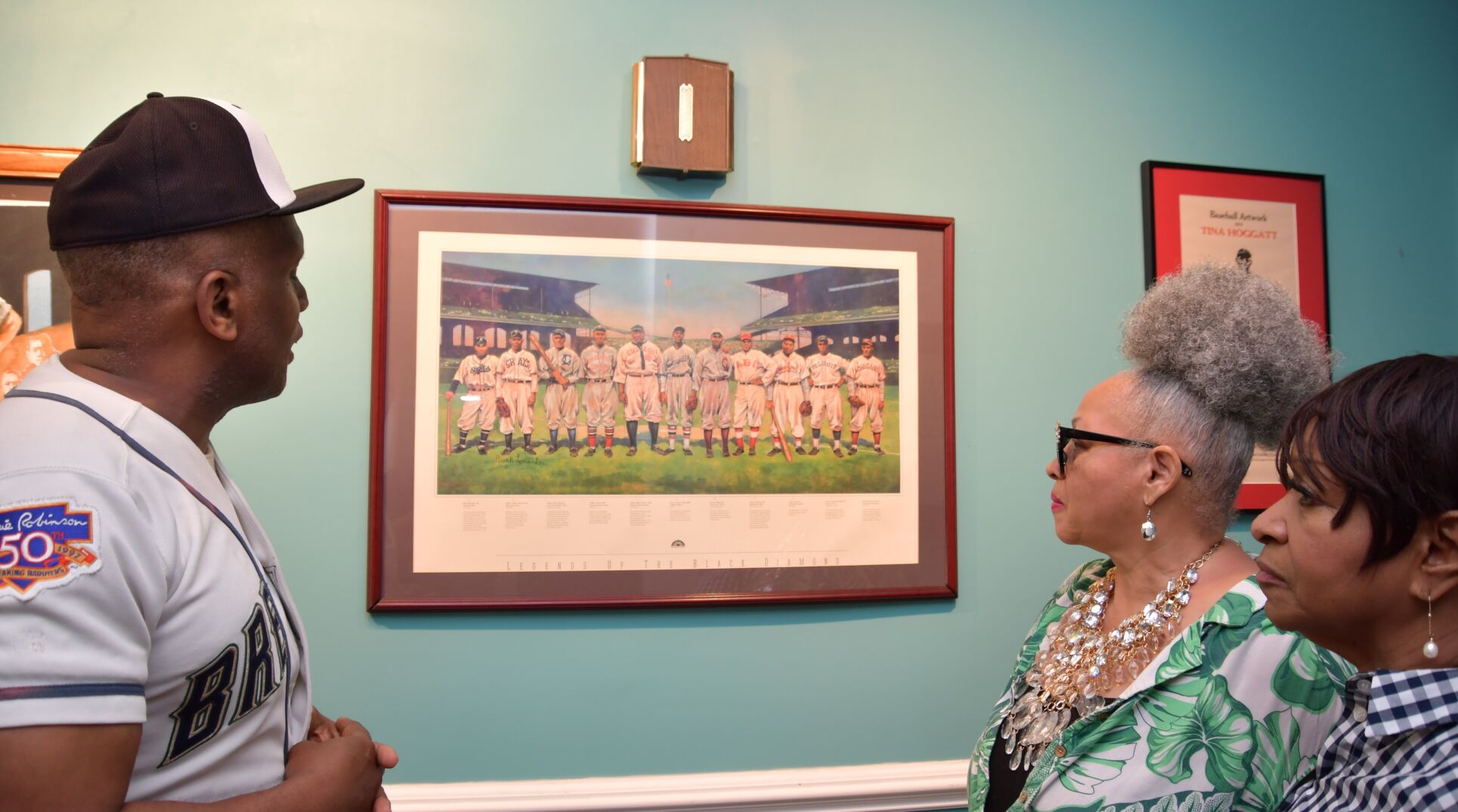Monk family members stop in the city, tour former Buck Leonard ...