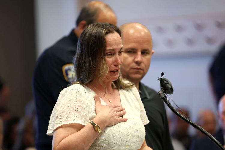 'A million years isn’t enough': Victims' relatives confront Gilgo Beach ...