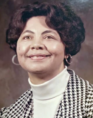 Evelyn Sylver Lawrence | Obituaries | rockymounttelegram.com