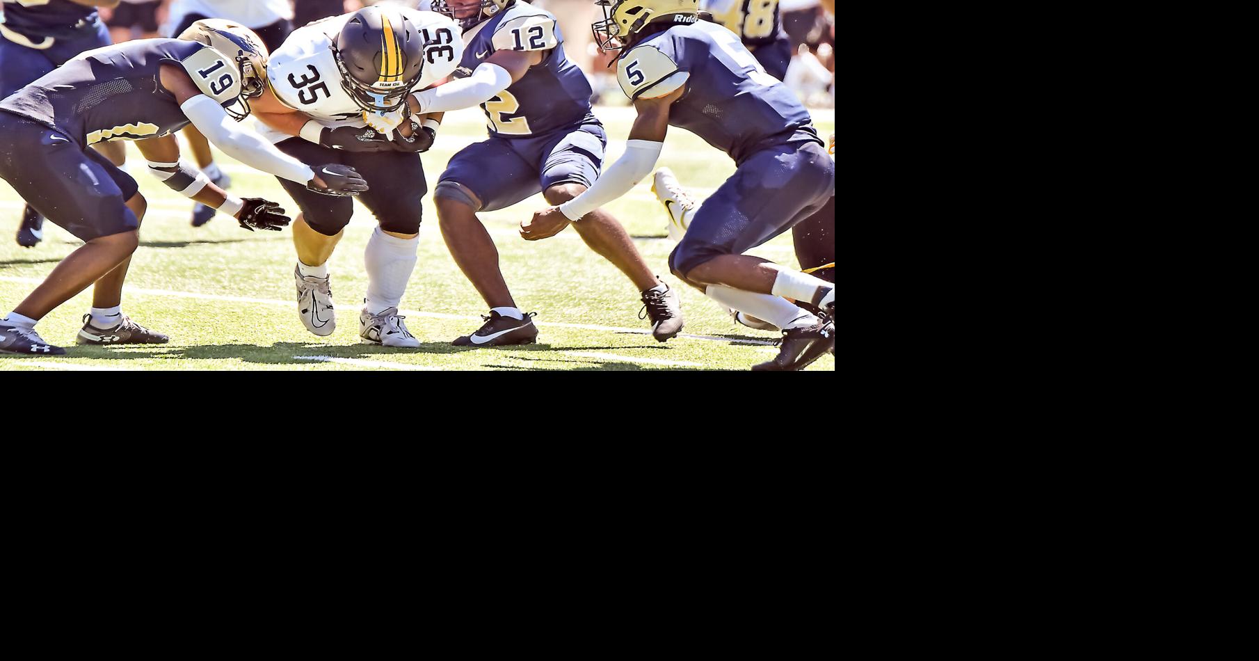 COLLEGE FOOTBALL: Bishops suffer stinging loss in opener | College ...