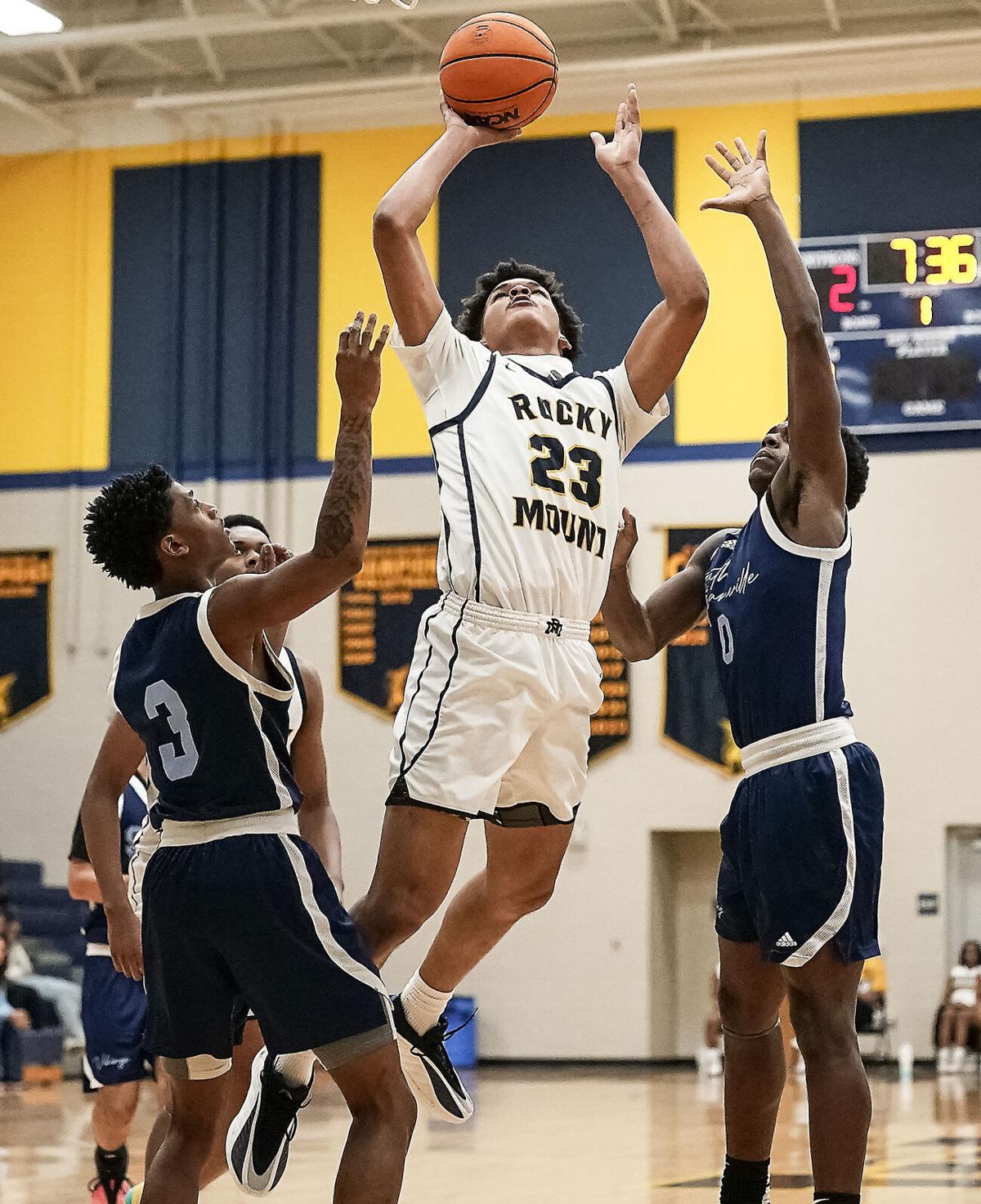RM boys one of five to advance in 1st round of the state playoffs ...