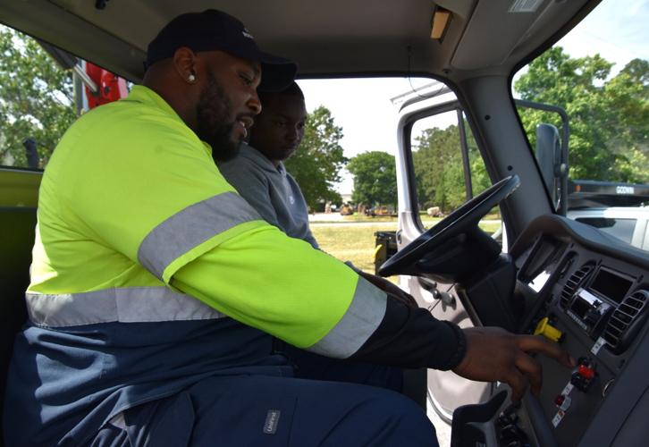 Show puts city vehicles on display | Local News | rockymounttelegram.com