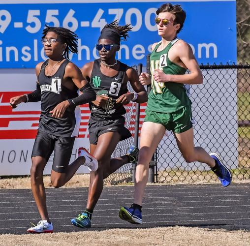 Indoor track: Gryphons place 2nd in Big East championship meet; NN boys ...