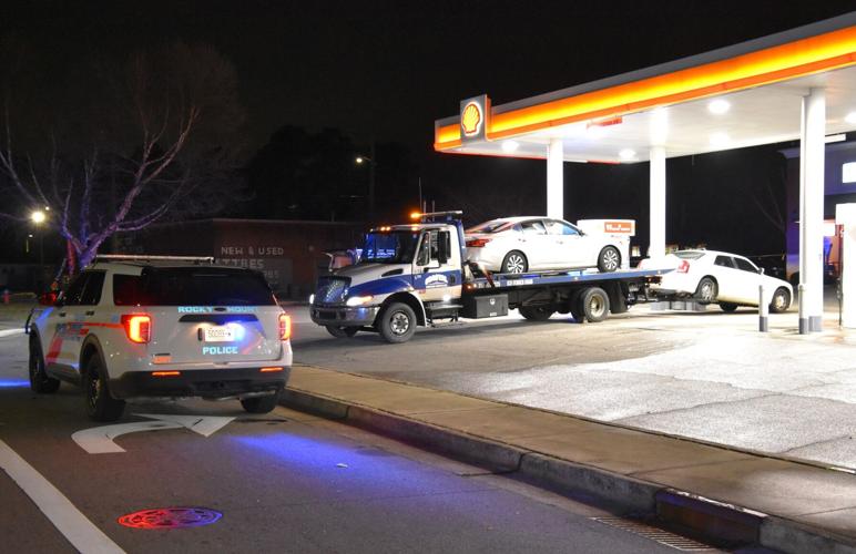 Police investigate fatal shooting outside convenience store | Crime ...