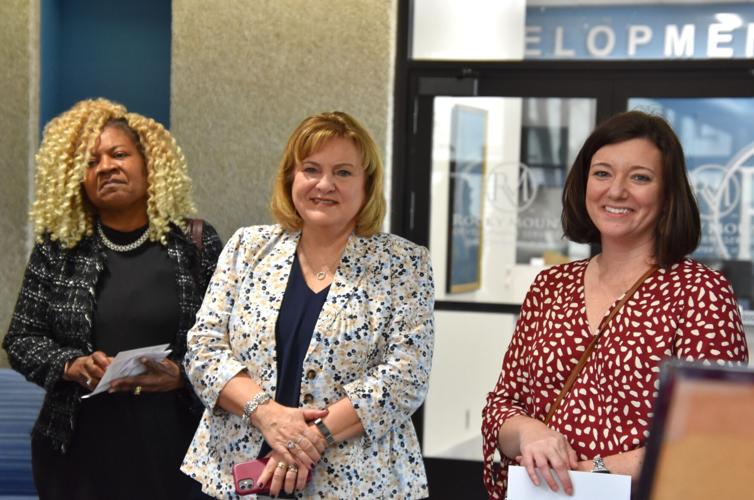 Tree planting ceremony honors retired city clerk | Local News ...