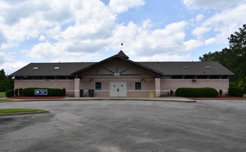 City pool in ‘desperate need of repairs,’ to remain closed until 2023 ...