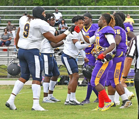Rocky Mount Football at Tarboro | Multimedia | rockymounttelegram.com