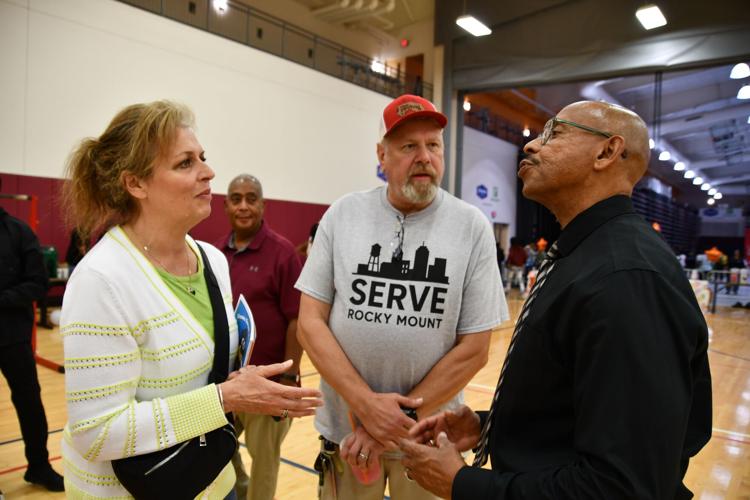 Attendees enjoy Night Out in new venue | Local News ...