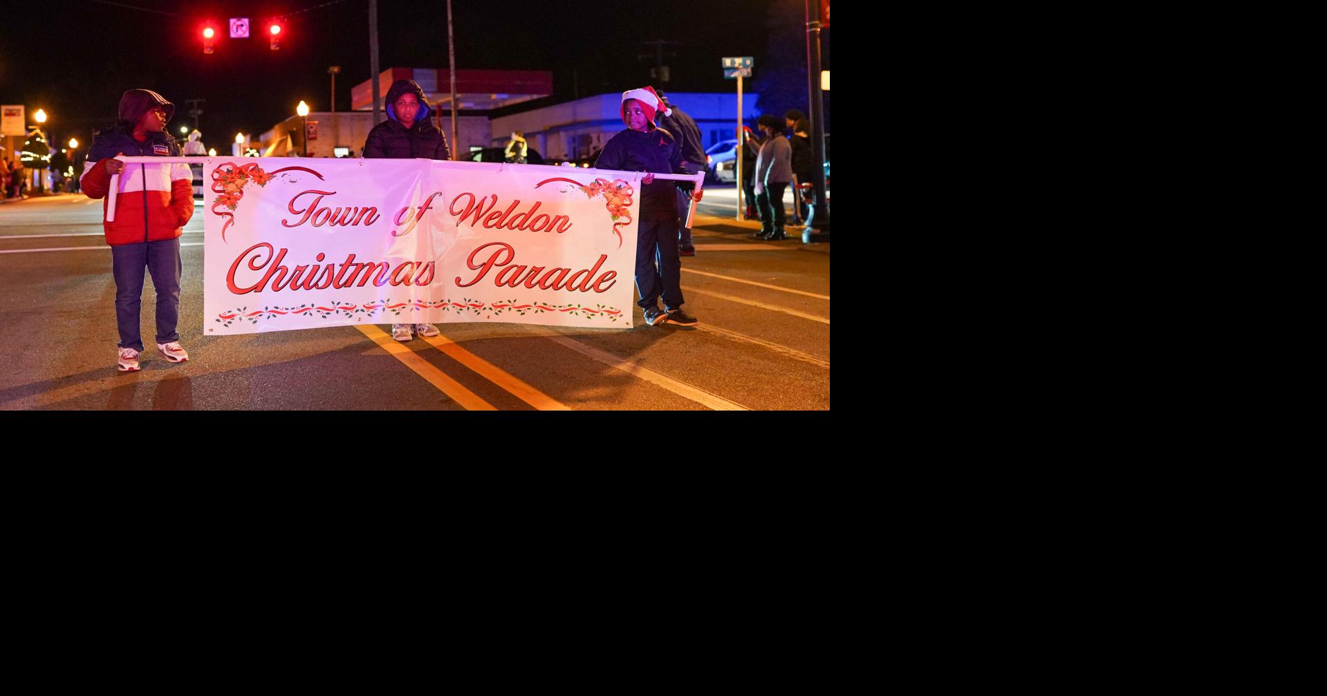 Town of Weldon holds Christmas Parade | Local News | rrdailyherald.com