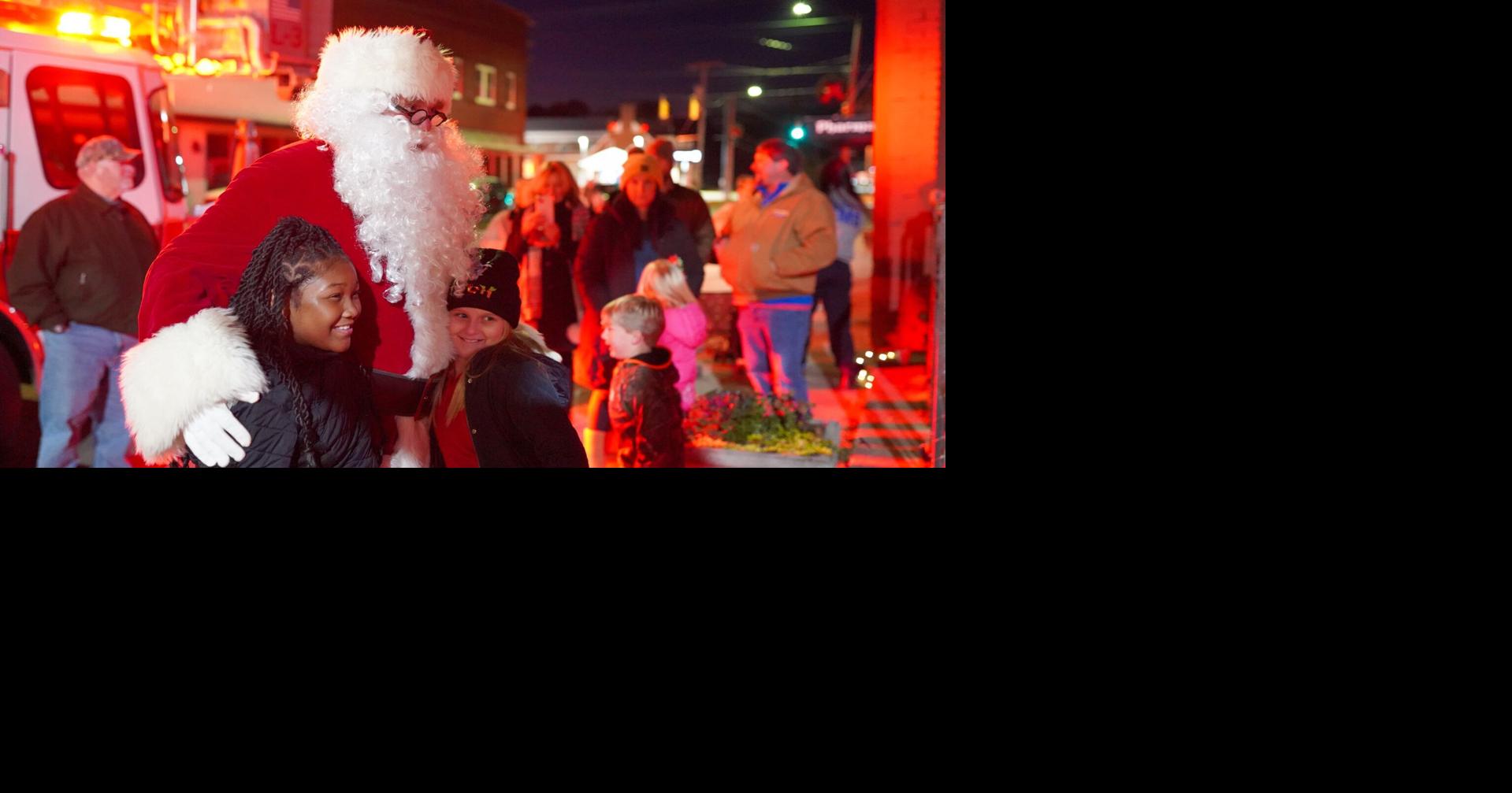 DERP brings Christmas to its Town Square | Local News | rrdailyherald.com