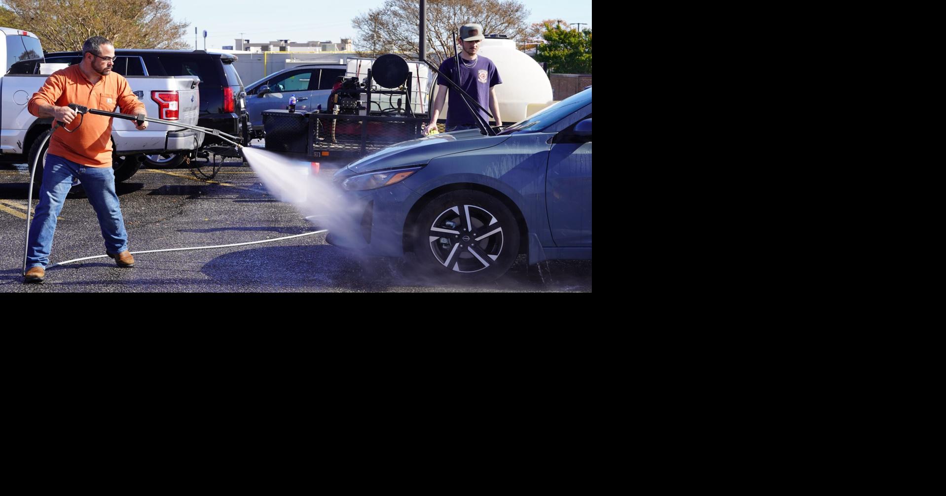 Community holds car wash to support family of teen killed in crash ...