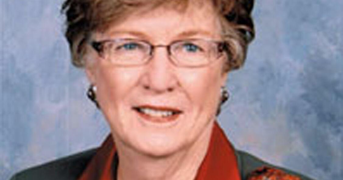 Councilwoman Scarbrough resigns to focus on health; City Council ...