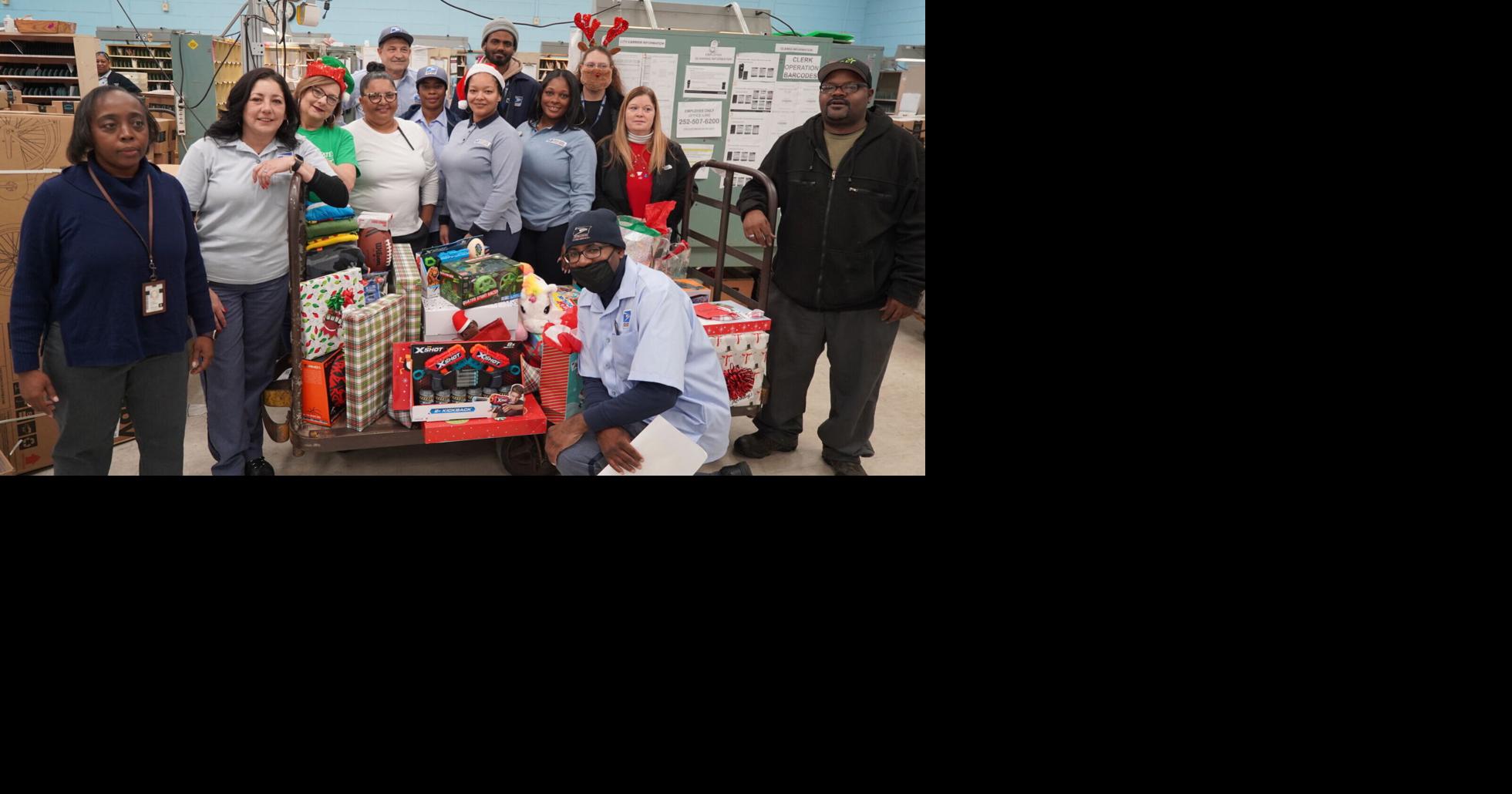 USPS employees adopt single father of 8 for Christmas | Local News ...